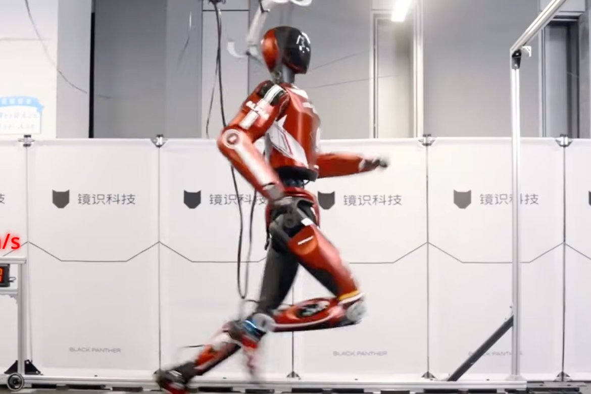 China Unveils Bolt, Humanoid Robot that Runs at Near-Human Sprint ...